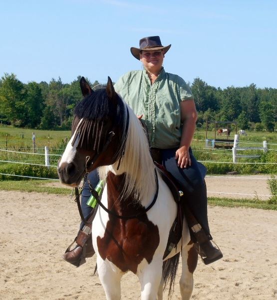 Hazelbert Nut Bush | Just another Day on the Farm